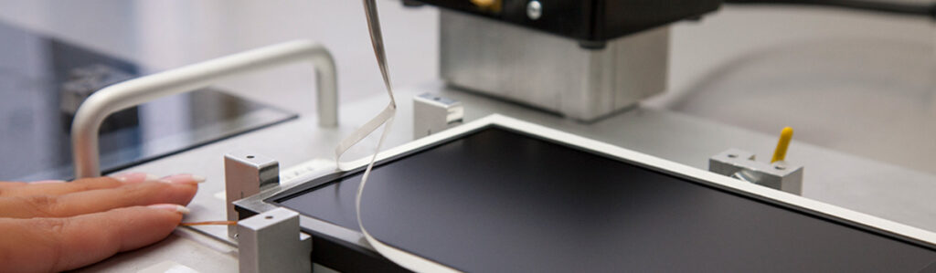 LCD Screen Bonding Adhesive For Custom LCD Optical Bonding Display ...